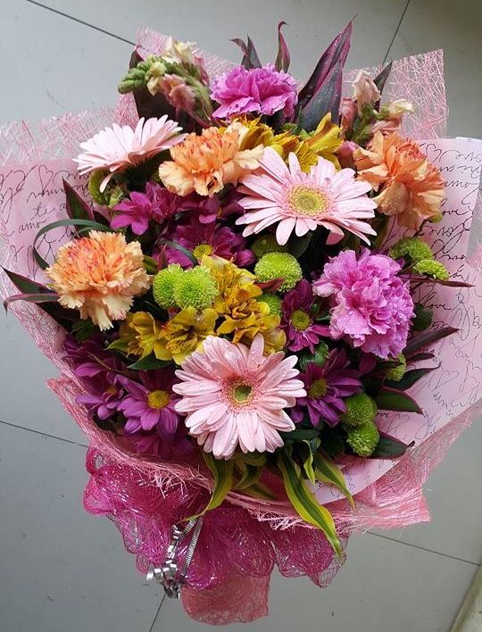 Kalidades House of Flowers | Mixed Flowers Bouquet