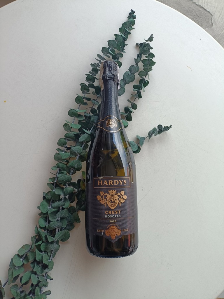 Hardy Crest Moscato – House of Kalidades